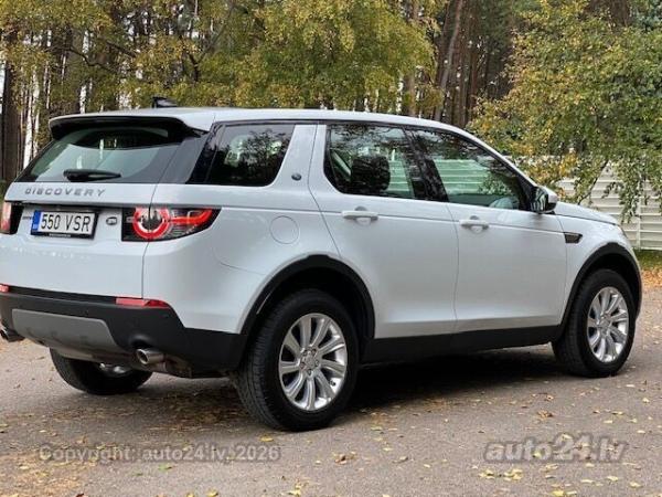 Белый Ленд Ровер Discovery Sport 2018 в Таллин, объемом двигателя 2.00 л и пробегом 85 тыс. км за 9999 €, фото 4 на AUTOMOTO.COM.LV