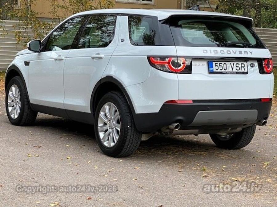 Balts Land Rover Discovery Sport 2018 Tallina, ar dzinēja tilpumu 2.00 L un nobraukumu 85 tūkst. km par 9999 €, foto 4 vietnē AUTOMOTO.COM.LV