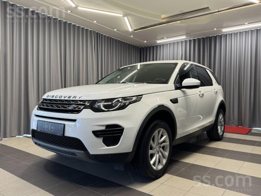 Balts Land Rover Discovery Sport 2018 Rīga, ar dzinēja tilpumu 2.00 L un nobraukumu 143 tūkst. km par 13490 €, foto 1 vietnē AUTOMOTO.COM.LV