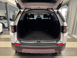 Balts Land Rover Discovery Sport 2018 Rīga, ar dzinēja tilpumu 2.00 L un nobraukumu 143 tūkst. km par 13490 €, foto 10 vietnē AUTOMOTO.COM.LV