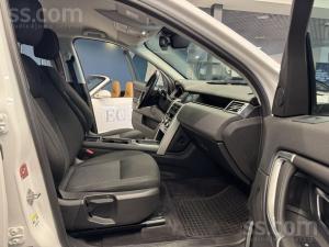 Balts Land Rover Discovery Sport 2018 Rīga, ar dzinēja tilpumu 2.00 L un nobraukumu 143 tūkst. km par 13490 €, foto 26 vietnē AUTOMOTO.COM.LV