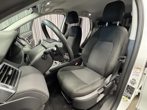 Белый Ленд Ровер Discovery Sport 2018 в Рига, объемом двигателя 2.00 л и пробегом 143 тыс. км за 13490 €, фото 10 на AUTOMOTO.COM.LV