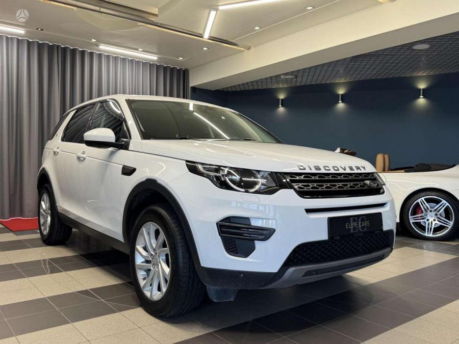 Белый Ленд Ровер Discovery Sport 2018 в Рига, объемом двигателя 2.00 л и пробегом 143 тыс. км за 13490 €, фото 4 на AUTOMOTO.COM.LV