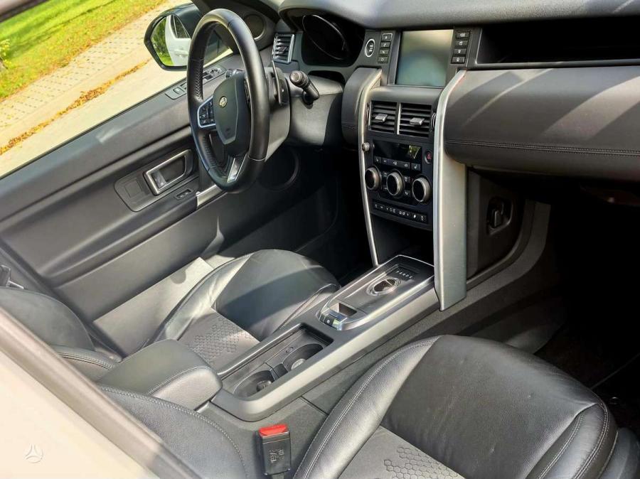 Белый Ленд Ровер Discovery Sport 2018 в Таураге, объемом двигателя 2.00 л и пробегом 140 тыс. км за 9300 €, фото 22 на AUTOMOTO.COM.LV