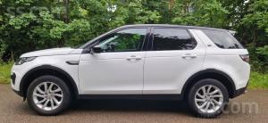 White Land Rover Discovery Sport 2019 in Riga, with an engine capacity of 2.00 L and mileage of 187 thousand km for 15800 €, photo 2 on AUTOMOTO.COM.LV