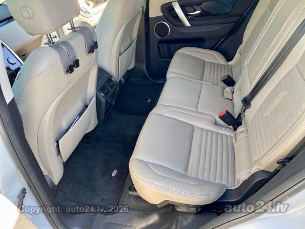 Balts Land Rover Discovery Sport 2019 Tallina, ar dzinēja tilpumu 2.00 L un nobraukumu 154 tūkst. km par 24900 €, foto 5 vietnē AUTOMOTO.COM.LV