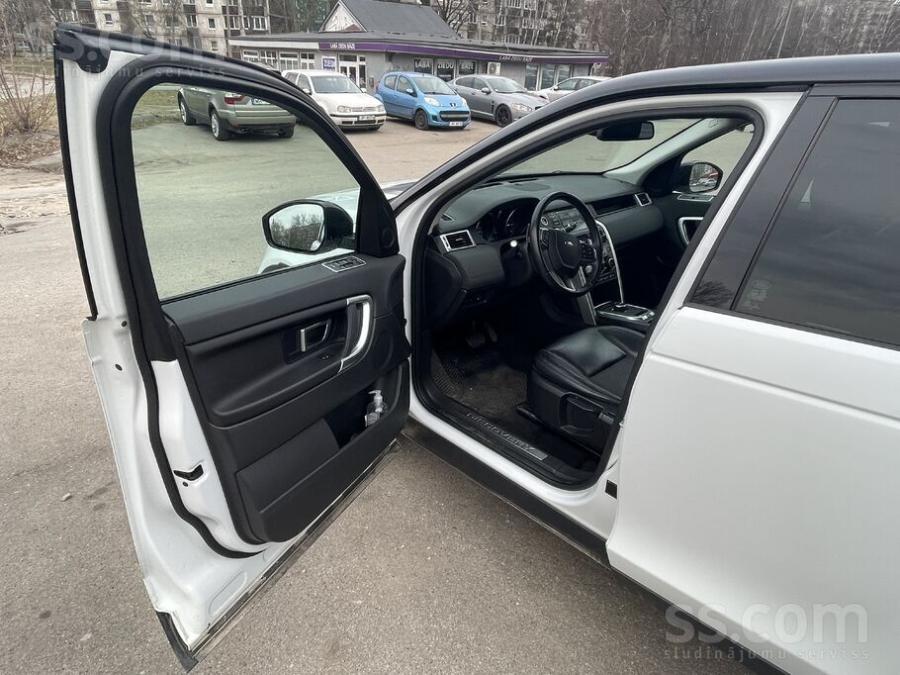 Белый Ленд Ровер Discovery Sport 2019 в Рига, объемом двигателя 2.00 л и пробегом 98 тыс. км за 18500 €, фото 7 на AUTOMOTO.COM.LV