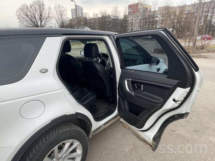Белый Ленд Ровер Discovery Sport 2019 в Рига, объемом двигателя 2.00 л и пробегом 98 тыс. км за 18500 €, фото 8 на AUTOMOTO.COM.LV
