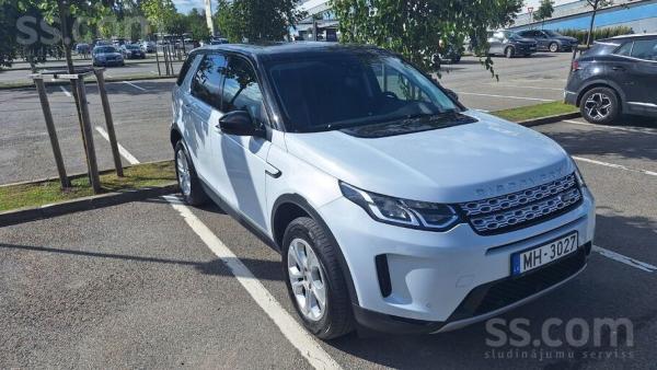 Белый Ленд Ровер Discovery Sport 2019 в Рига, объемом двигателя 2.00 л и пробегом 129 тыс. км за 16000 €, фото 1 на AUTOMOTO.COM.LV