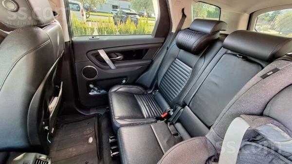Белый Ленд Ровер Discovery Sport 2019 в Рига, объемом двигателя 2.00 л и пробегом 129 тыс. км за 16000 €, фото 10 на AUTOMOTO.COM.LV