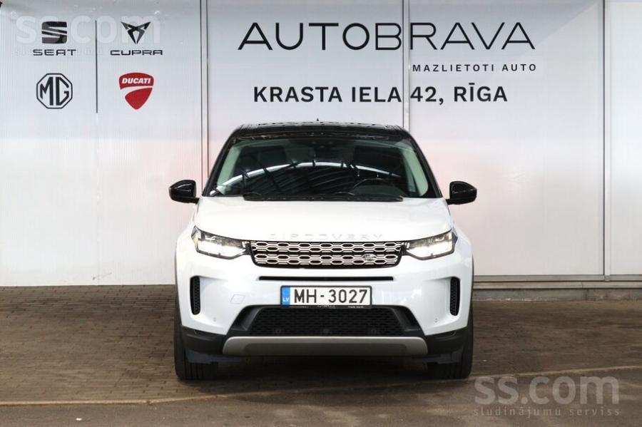 Белый Ленд Ровер Discovery Sport 2019 в Рига, объемом двигателя 2.00 л и пробегом 132 тыс. км за 15990 €, фото 3 на AUTOMOTO.COM.LV