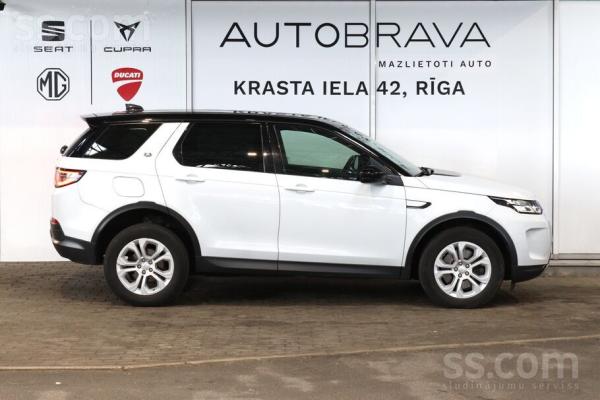 Land Rover Discovery Sport 2019 Rīga vietnē Balts Land Rover Discovery Sport 2019 Rīga, ar dzinēja tilpumu 2.00 L un nobraukumu 132 tūkst. km par 15990 €, foto 6 vietnē AUTOMOTO.COM.LV