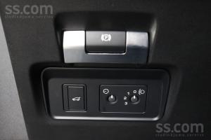 Белый Ленд Ровер Discovery Sport 2019 в Рига, объемом двигателя 2.00 л и пробегом 132 тыс. км за 15990 €, фото 25 на AUTOMOTO.COM.LV