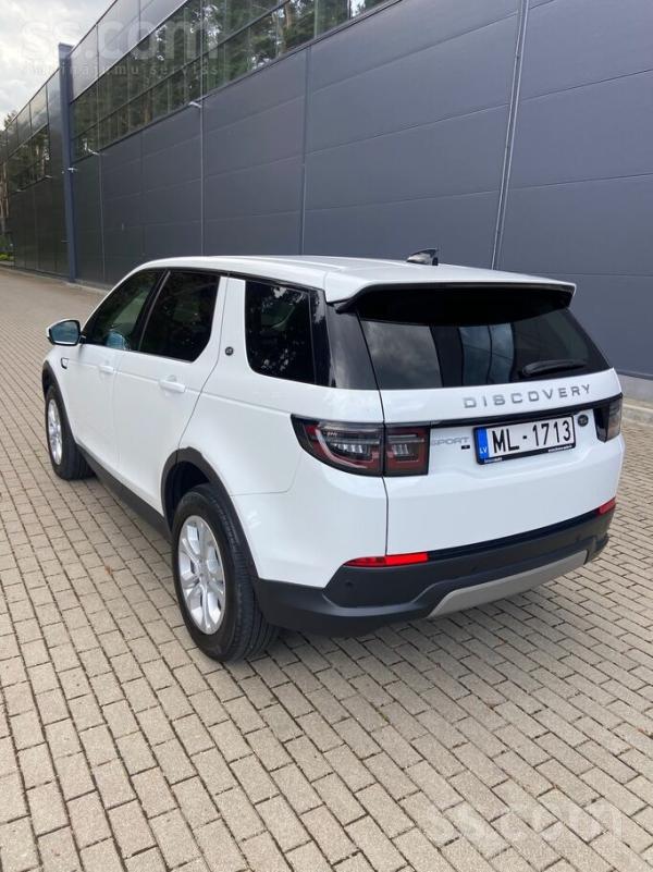 White Land Rover Discovery Sport 2020 in Riga, with an engine capacity of 2.00 L and mileage of 87 thousand km for 23000 €, photo 3 on AUTOMOTO.COM.LV
