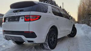 White Land Rover Discovery Sport 2020 in Panevezys, with an engine capacity of 2.00 L and mileage of 118 thousand km for 15800 €, photo 10 on AUTOMOTO.COM.LV