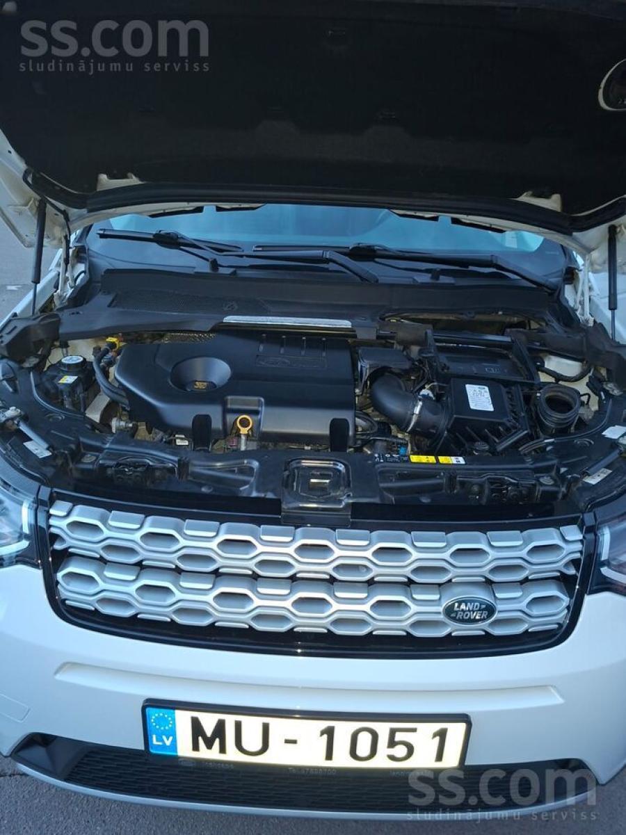 Белый Ленд Ровер Discovery Sport 2020 в Рига, объемом двигателя 2.00 л и пробегом 71 тыс. км за 18500 €, фото 12 на AUTOMOTO.COM.LV