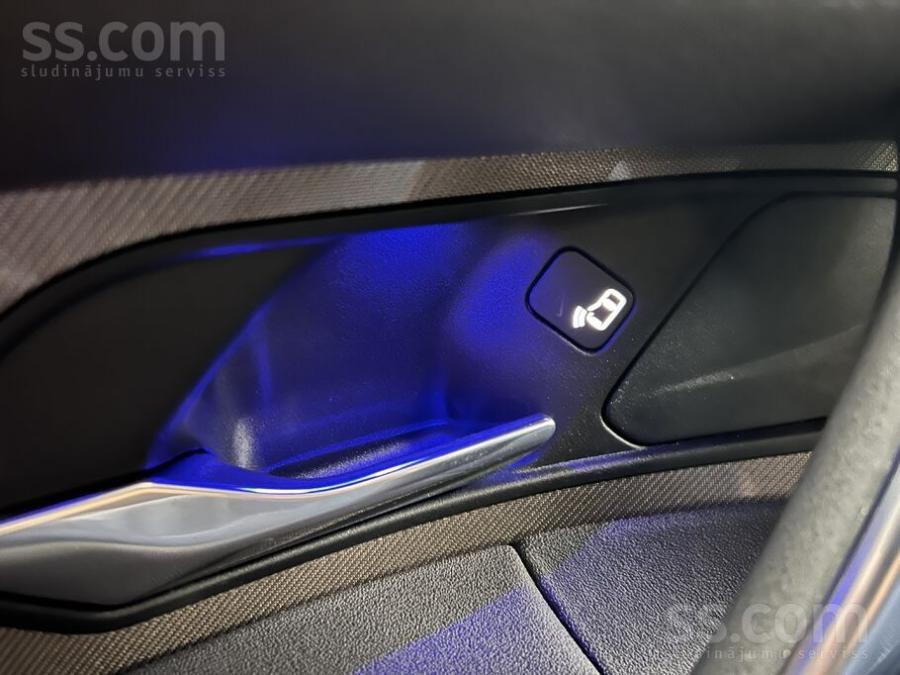 Белый Ленд Ровер Discovery Sport 2020 в Рига, объемом двигателя 2.00 л и пробегом 98 тыс. км за 17900 €, фото 24 на AUTOMOTO.COM.LV