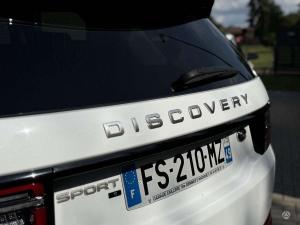 White Land Rover Discovery Sport 2020 in Kaunas, with an engine capacity of 2.00 L and mileage of 177 thousand km for 13999 €, photo 25 on AUTOMOTO.COM.LV