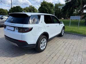 Balts Land Rover Discovery Sport 2020 Rīga, ar dzinēja tilpumu 2.00 L un nobraukumu 98 tūkst. km par 16790 €, foto 4 vietnē AUTOMOTO.COM.LV