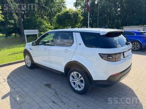 Balts Land Rover Discovery Sport 2020 Rīga, ar dzinēja tilpumu 2.00 L un nobraukumu 98 tūkst. km par 16790 €, foto 5 vietnē AUTOMOTO.COM.LV