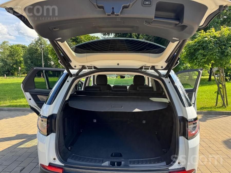 Balts Land Rover Discovery Sport 2020 Rīga, ar dzinēja tilpumu 2.00 L un nobraukumu 98 tūkst. km par 16790 €, foto 13 vietnē AUTOMOTO.COM.LV