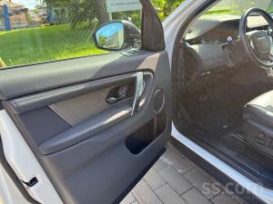 Balts Land Rover Discovery Sport 2020 Rīga, ar dzinēja tilpumu 2.00 L un nobraukumu 98 tūkst. km par 16790 €, foto 15 vietnē AUTOMOTO.COM.LV