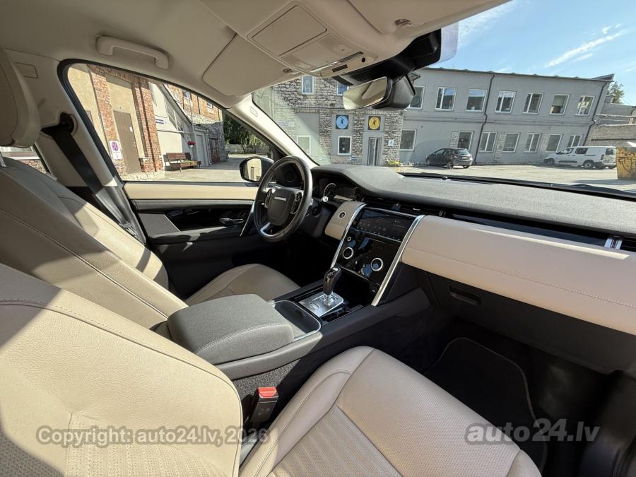 Белый Ленд Ровер Discovery Sport 2020 в Таллин, объемом двигателя 2.00 л и пробегом 132 тыс. км за 21500 €, фото 12 на AUTOMOTO.COM.LV