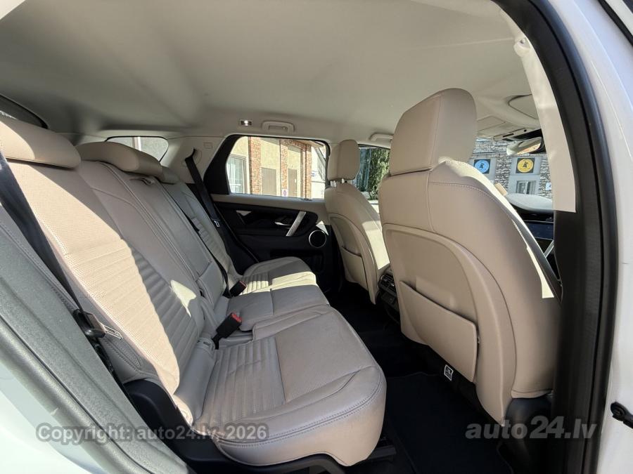 Белый Ленд Ровер Discovery Sport 2020 в Таллин, объемом двигателя 2.00 л и пробегом 132 тыс. км за 21500 €, фото 13 на AUTOMOTO.COM.LV