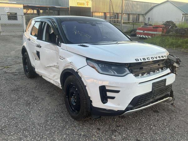 Balts Land Rover Discovery Sport 2021 Alīta, ar dzinēja tilpumu 2.00 L un nobraukumu 54 tūkst. km par 15400 €, foto 10 vietnē AUTOMOTO.COM.LV