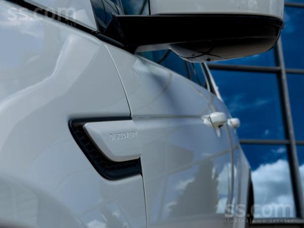 Balts Land Rover Discovery Sport 2021 Daugavpils, ar dzinēja tilpumu 2.00 L un nobraukumu 69 tūkst. km par 18450 €, foto 4 vietnē AUTOMOTO.COM.LV