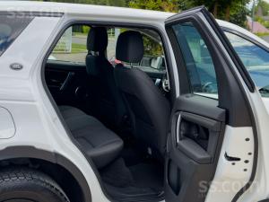 Balts Land Rover Discovery Sport 2021 Daugavpils, ar dzinēja tilpumu 2.00 L un nobraukumu 69 tūkst. km par 18450 €, foto 17 vietnē AUTOMOTO.COM.LV