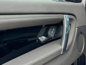 Белый Ленд Ровер Discovery Sport 2021 в Даугавпилс, объемом двигателя 2.00 л и пробегом 69 тыс. км за 18450 €, фото 8 на AUTOMOTO.COM.LV
