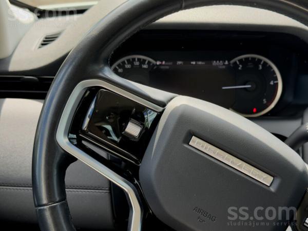 White Land Rover Discovery Sport 2021 in Daugavpils, with an engine capacity of 2.00 L and mileage of 69 thousand km for 18450 €, photo 9 on AUTOMOTO.COM.LV