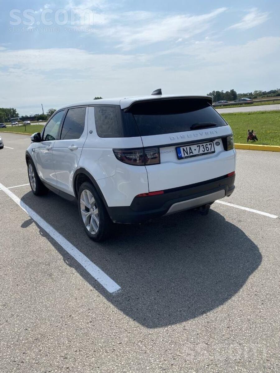 Balts Land Rover Discovery Sport 2021 Liepāja, ar dzinēja tilpumu 2.00 L un nobraukumu 60 tūkst. km par 25500 €, foto 4 vietnē AUTOMOTO.COM.LV