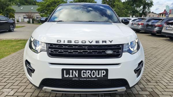 White Land Rover Discovery Sport 2015 in Prienai, with an engine capacity of 2.20 L and mileage of 208 thousand km for 12500 €, photo 2 on AUTOMOTO.COM.LV