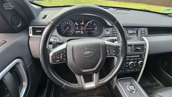 White Land Rover Discovery Sport 2015 in Prienai, with an engine capacity of 2.20 L and mileage of 208 thousand km for 12500 €, photo 10 on AUTOMOTO.COM.LV