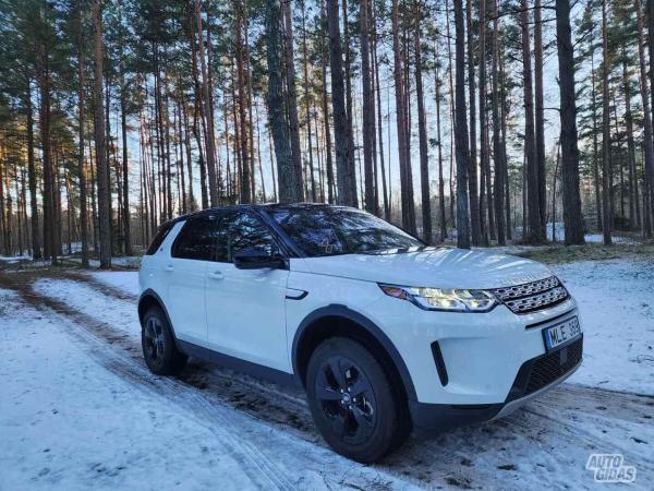 Balts Land Rover Discovery Sport 2021 Šilutė, ar dzinēja tilpumu 2.00 L un nobraukumu 21 tūkst. km par 25999 €, foto 2 vietnē AUTOMOTO.COM.LV