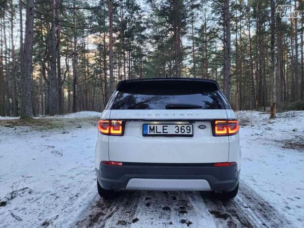 Balts Land Rover Discovery Sport 2021 Šilutė, ar dzinēja tilpumu 2.00 L un nobraukumu 21 tūkst. km par 25999 €, foto 5 vietnē AUTOMOTO.COM.LV