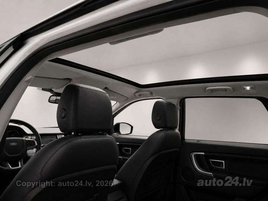 Balts Land Rover Discovery Sport 2015 Tallina, ar dzinēja tilpumu 2.20 L un nobraukumu 205 tūkst. km par 12900 €, foto 12 vietnē AUTOMOTO.COM.LV