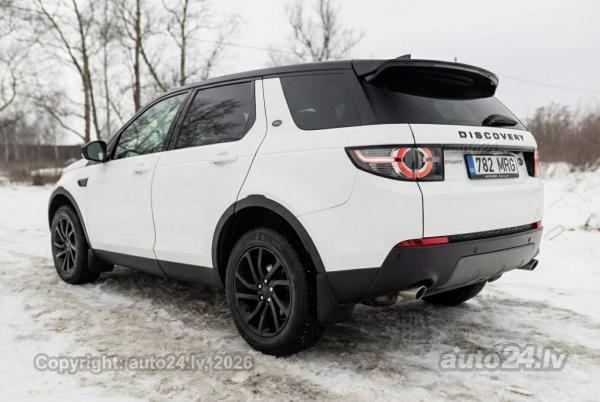 Balts Land Rover Discovery Sport 2017 Tallina, ar dzinēja tilpumu 2.00 L un nobraukumu 197 tūkst. km par 12990 €, foto 4 vietnē AUTOMOTO.COM.LV