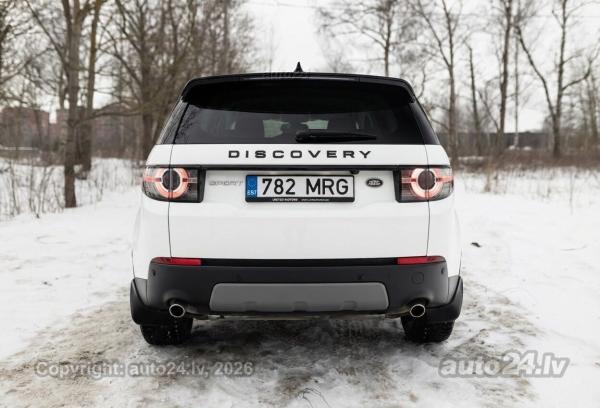 Balts Land Rover Discovery Sport 2017 Tallina, ar dzinēja tilpumu 2.00 L un nobraukumu 197 tūkst. km par 12990 €, foto 5 vietnē AUTOMOTO.COM.LV