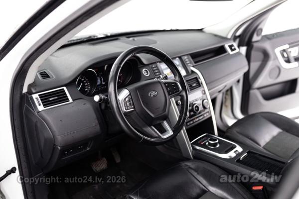 Balts Land Rover Discovery Sport 2017 Tallina, ar dzinēja tilpumu 2.00 L un nobraukumu 197 tūkst. km par 12990 €, foto 11 vietnē AUTOMOTO.COM.LV
