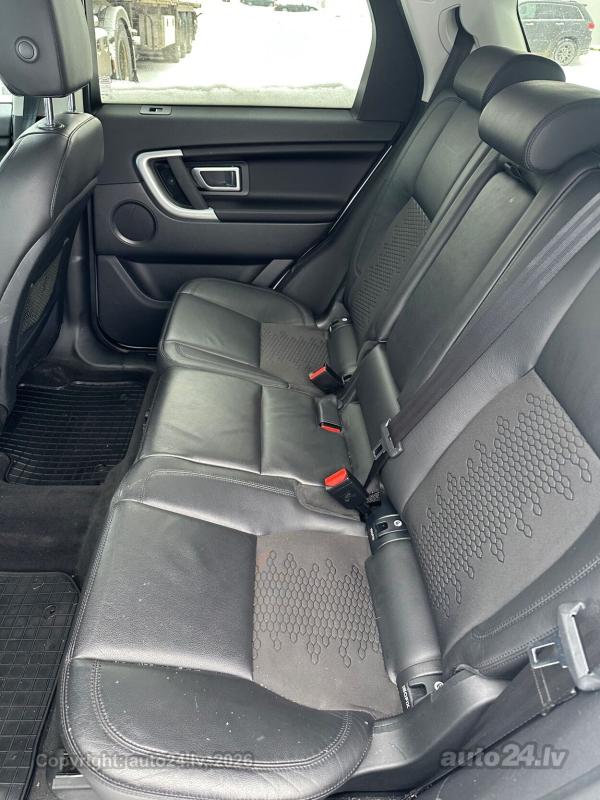 Balts Land Rover Discovery Sport 2018 Tallina, ar dzinēja tilpumu 2.00 L un nobraukumu 125 tūkst. km par 14999 €, foto 11 vietnē AUTOMOTO.COM.LV