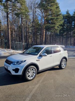 Balts Land Rover Discovery Sport 2018 Tallina, ar dzinēja tilpumu 2.00 L un nobraukumu 119 tūkst. km par 17900 €, foto  vietnē AUTOMOTO.COM.LV