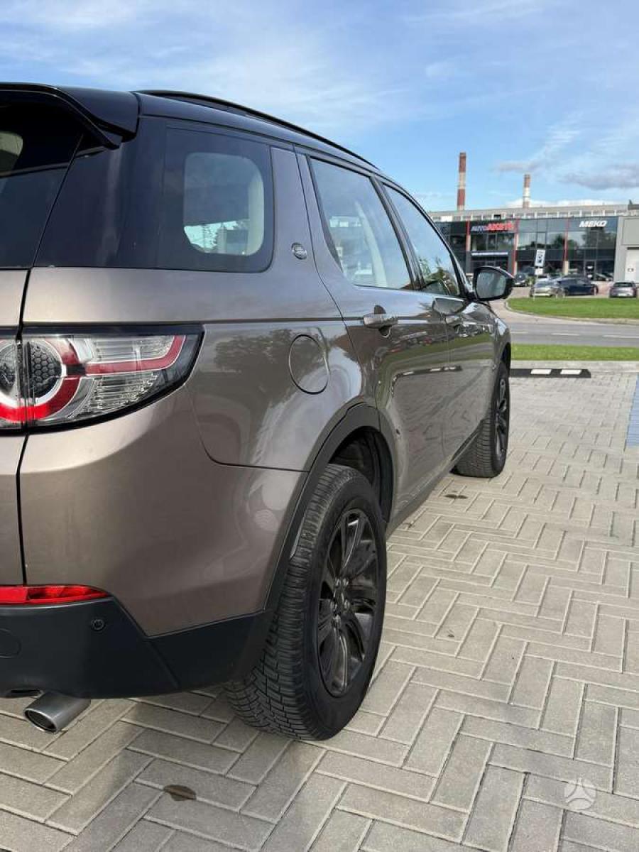 Yellow Land Rover Discovery Sport 2015 in Kaunas, with an engine capacity of 2.18 L and mileage of 215 thousand km for 11600 €, photo 15 on AUTOMOTO.COM.LV