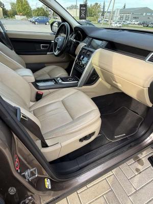 Yellow Land Rover Discovery Sport 2015 in Kaunas, with an engine capacity of 2.18 L and mileage of 215 thousand km for 11600 €, photo 21 on AUTOMOTO.COM.LV