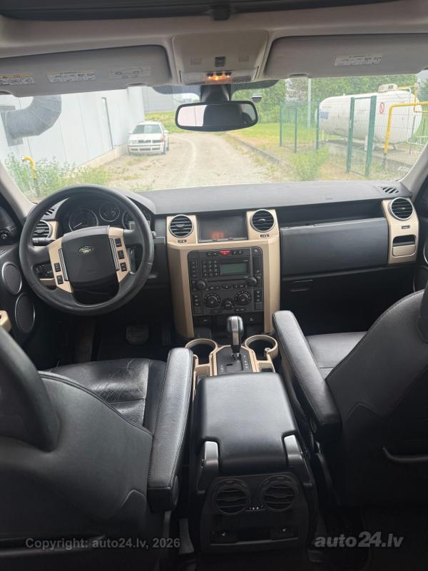 Land Rover Discovery 2005 in Tallinn, with an engine capacity of 2.70 L and mileage of 266 thousand km for 5200 €, photo 7 on AUTOMOTO.COM.LV