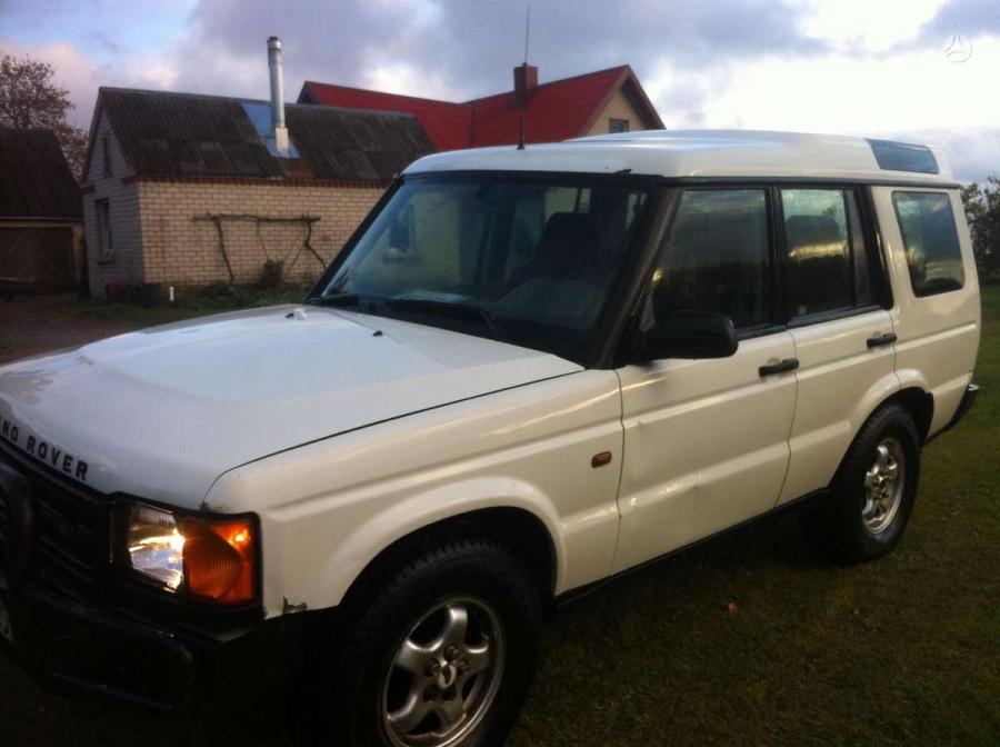 White Land Rover Discovery 2000 in Siauliai, with an engine capacity of 2.50 L and mileage of 260 thousand km for 3500 €, photo 9 on AUTOMOTO.COM.LV