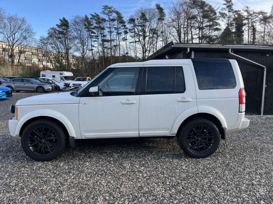 Balts Land Rover Discovery 2006 Viļņa, ar dzinēja tilpumu 2.72 L un nobraukumu 319 tūkst. km par 6300 €, foto 5 vietnē AUTOMOTO.COM.LV