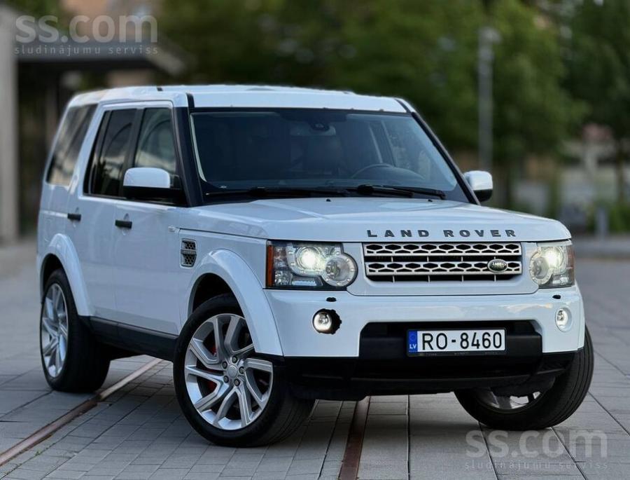 Balts Land Rover Discovery 2011 Rīga, ar dzinēja tilpumu 3.00 L un nobraukumu 234 tūkst. km par 11000 €, foto 4 vietnē AUTOMOTO.COM.LV